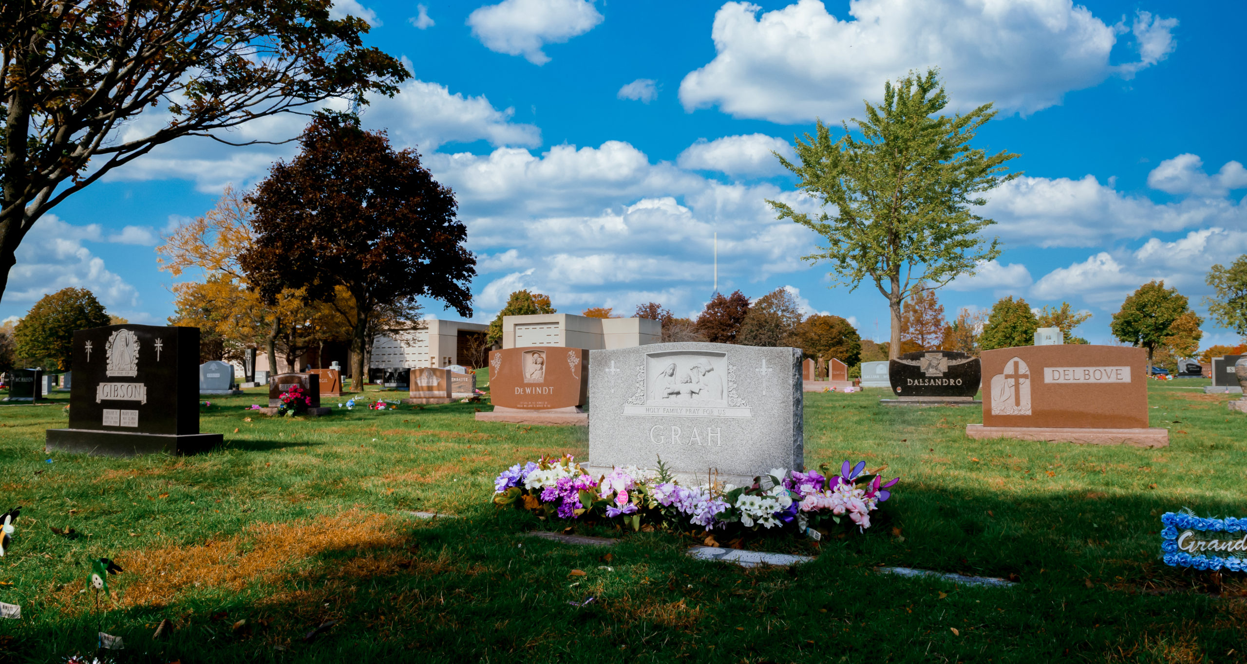 Cemetery Guidelines – Kornick & Berliner Monument Company | Chicago, IL
